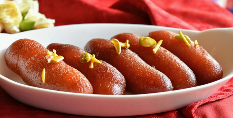 Must-Try Bengali Sweets in India - Hotel Dekho