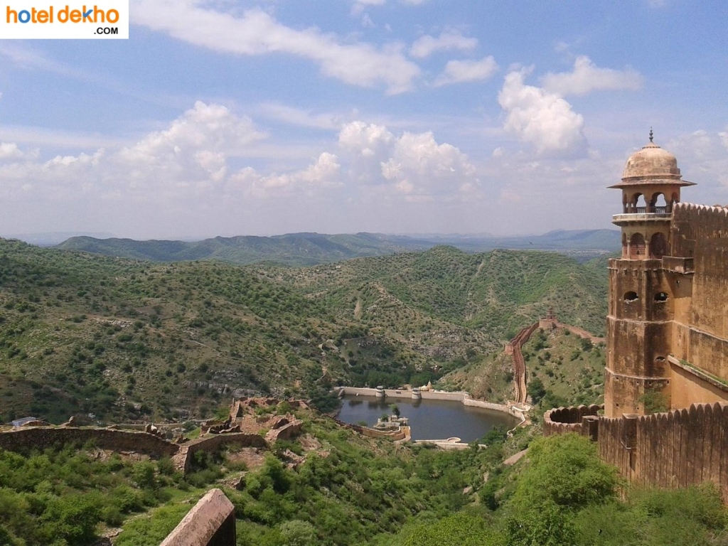 5 Stunning Lakes in Jaipur - Hotel Dekho