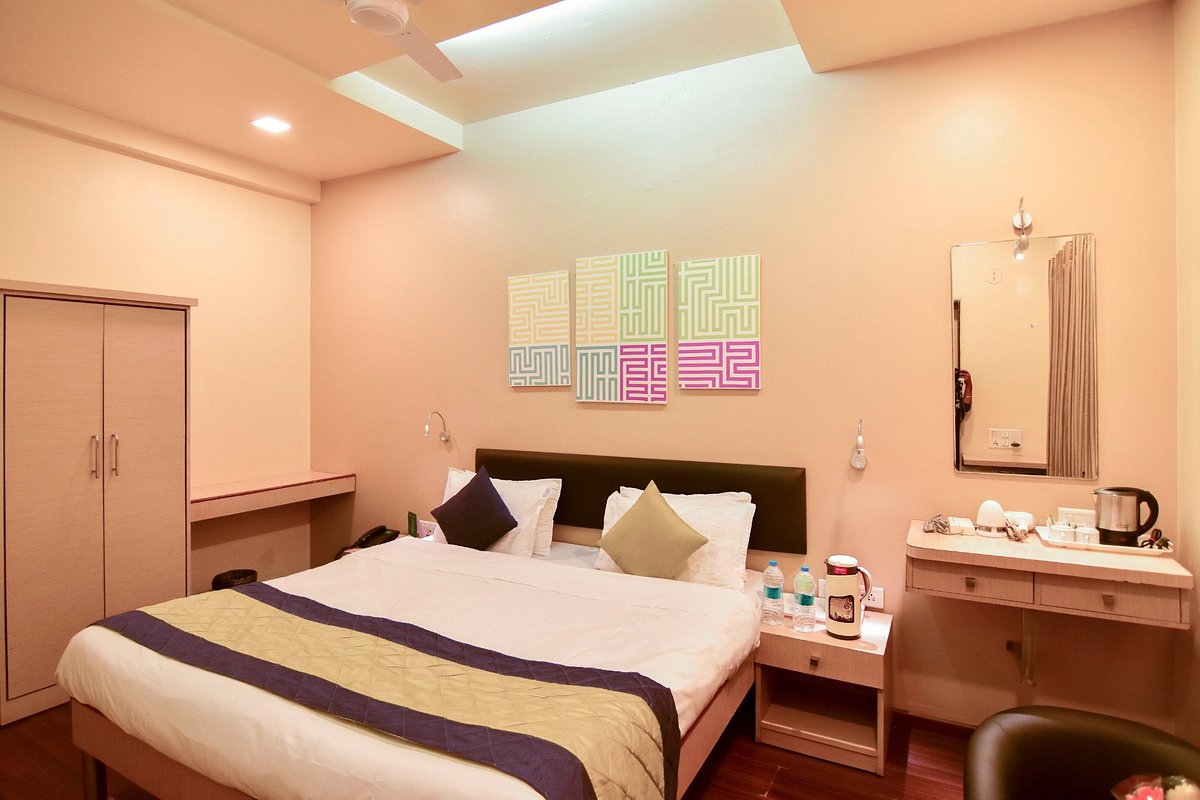 IBIS Pune Viman Nagar Hotel Pune, Free Cancellation, Price, Address ...