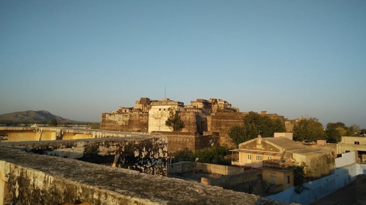 Kishangarh Fort Ajmer: Entry fee, Best time to Visit, Photos & Reviews