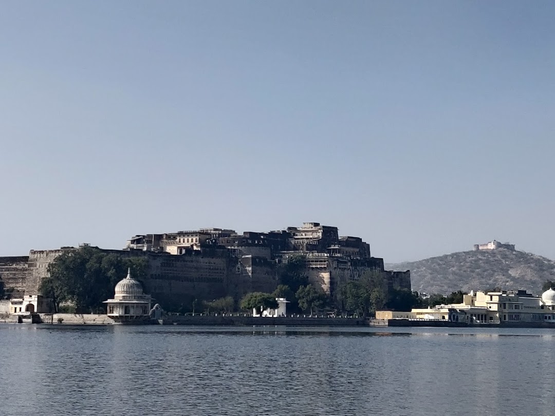 Kishangarh Fort Ajmer: Entry fee, Best time to Visit, Photos & Reviews